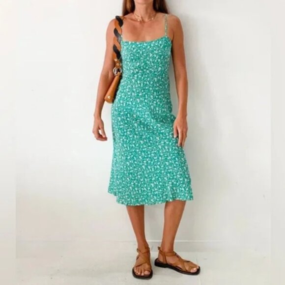 Realisation Par | Dresses | Realisation Par The Amelia Midi Dress In ...